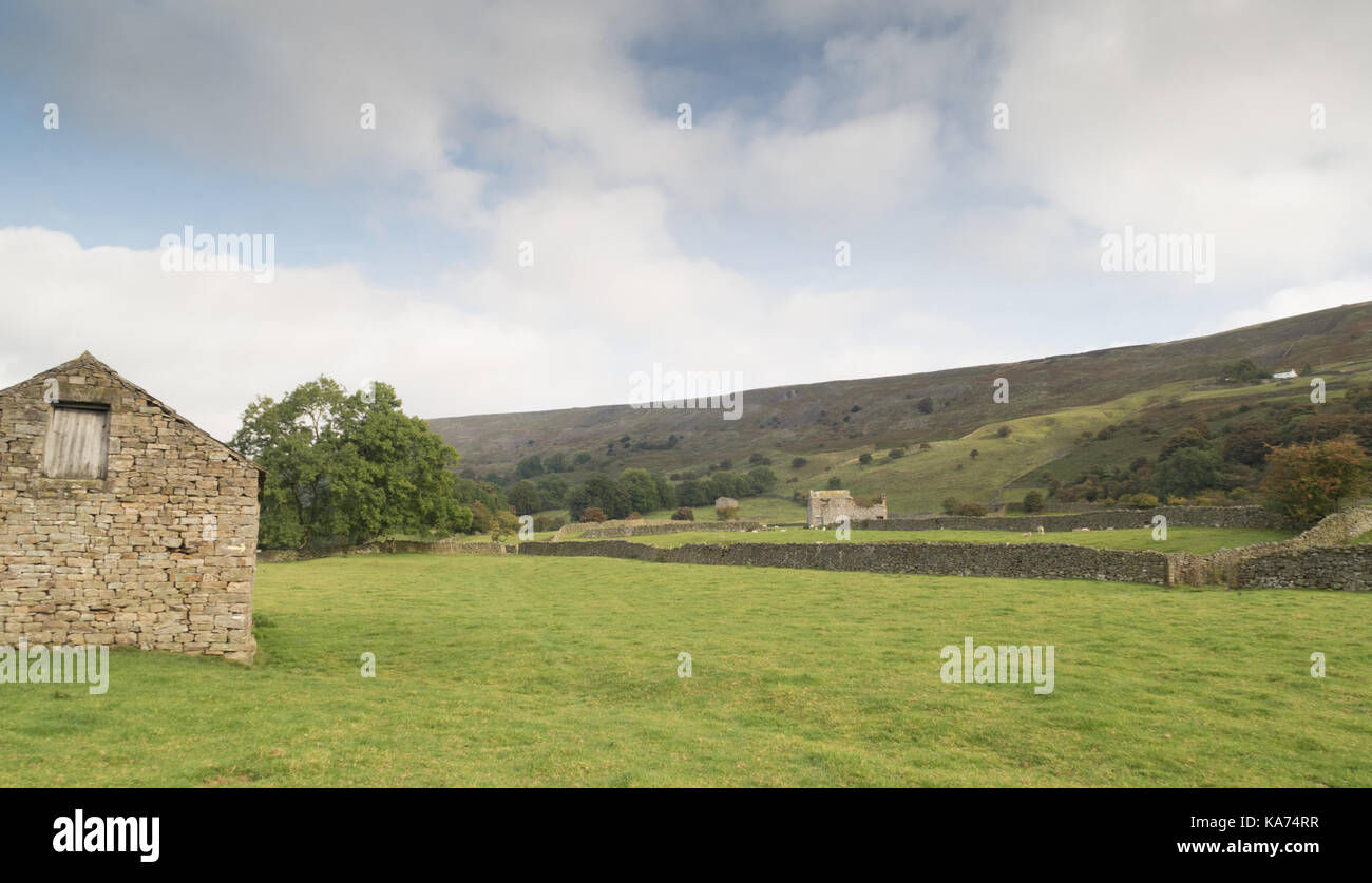 Edge Of Yorkshire Dales High Resolution Stock Photography and Images ...