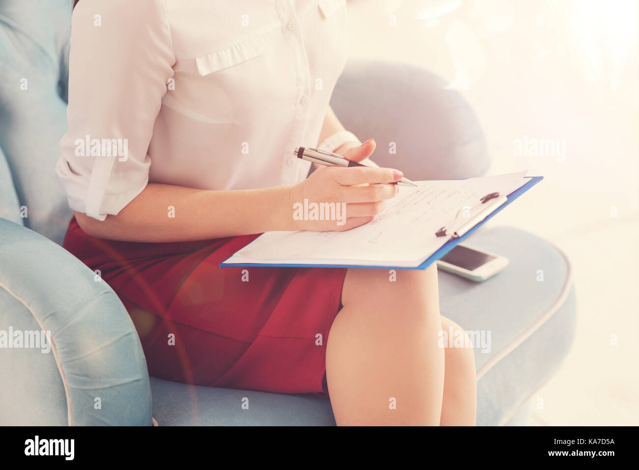 Close up of office lady that filling in the form Stock Photo - Alamy