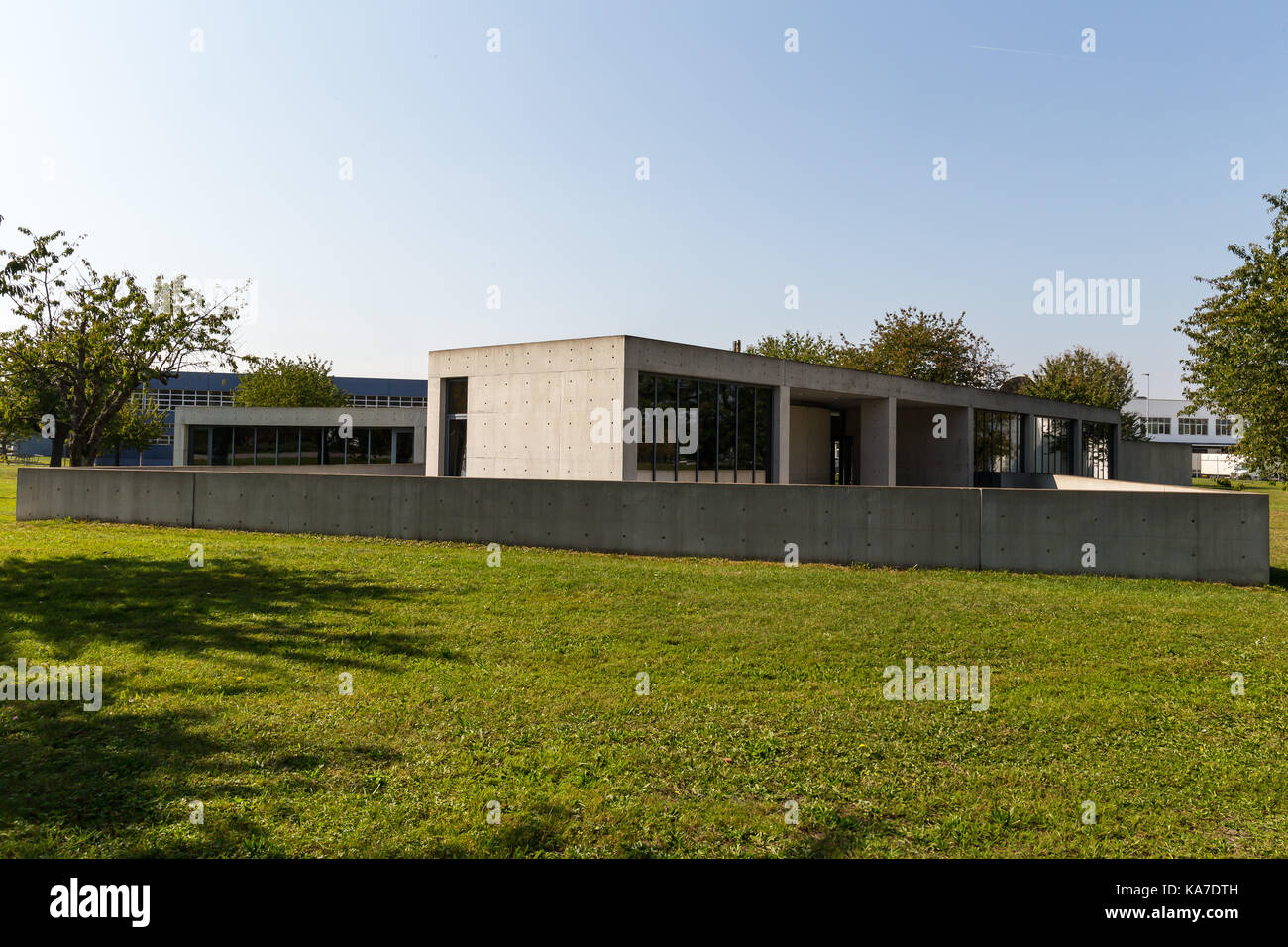 Conference Pavilion by Tadao Ando, Vitra Campus in Weil am Rhein ...