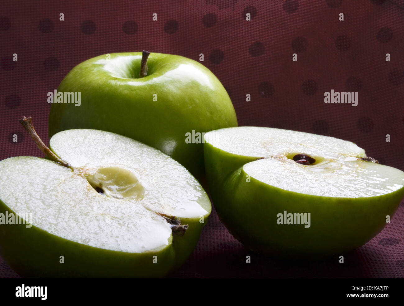 Natural Fresh Apples Stock Photo - Alamy