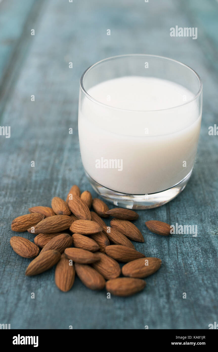 Almond milk background hi-res stock photography and images - Alamy