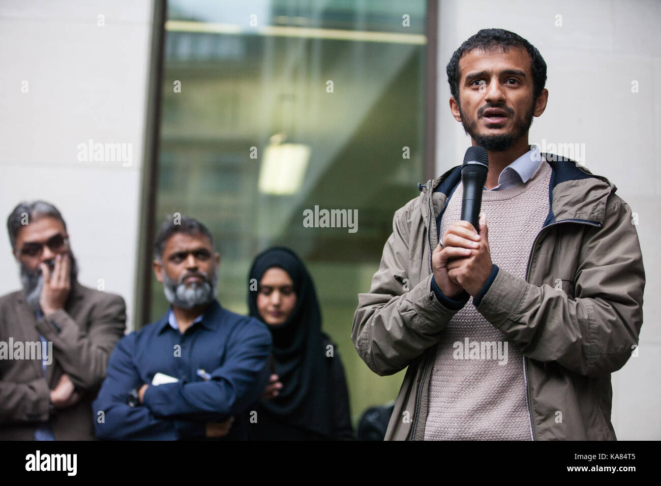 London, UK. 25th Sep, 2017. Abdullah Saif speaks in support of Muhammad ...