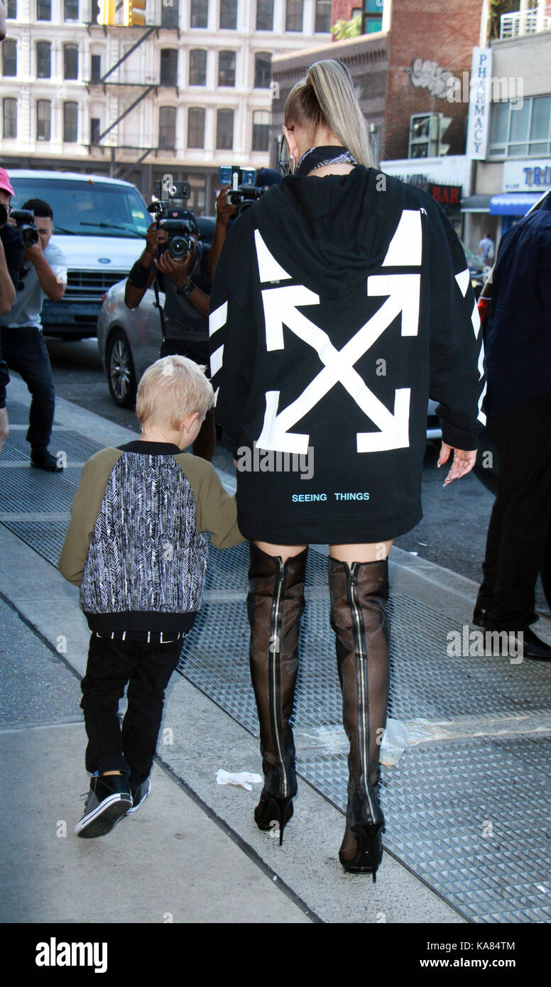 New York, USA. 25th Sep, 2017. Fergie and son Axl Jack Duhamel seen ...