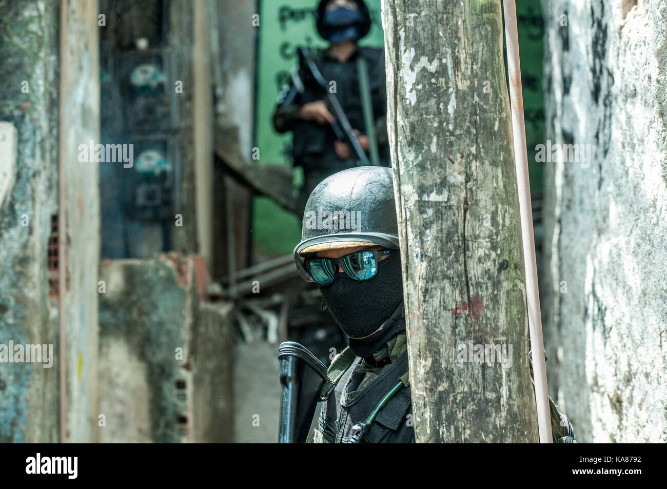 Rio De Janeiro, Rj, Brazil. 25th Sep, 2017. Army continues its reside ...
