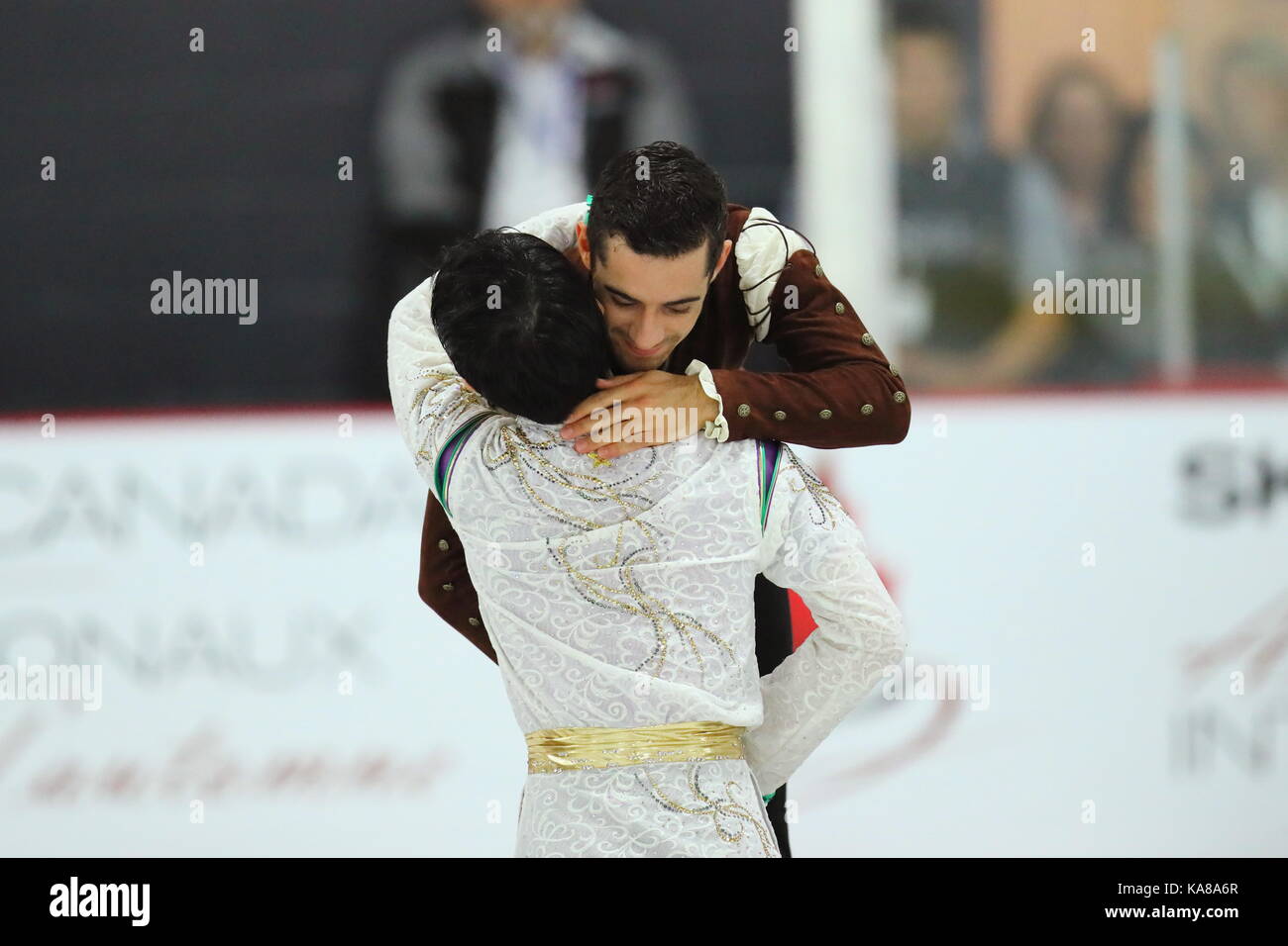 Sportplexe Pierrefonds, Montreal, Canada. 23rd Sep, 2017. (L-R) Yuzuru ...