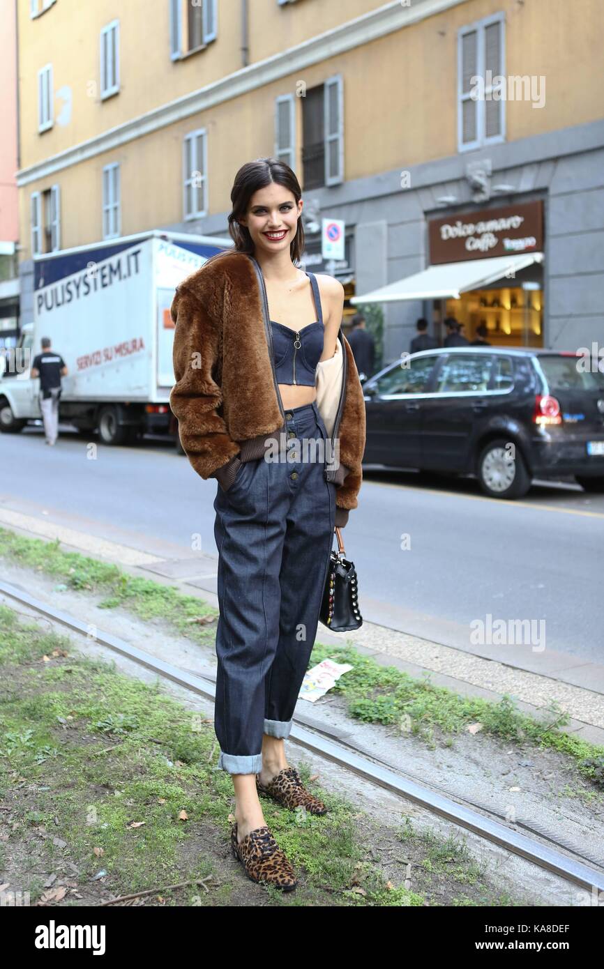 Model Sara Sampaio posing outside the Dolce & Gabbana runway show ...