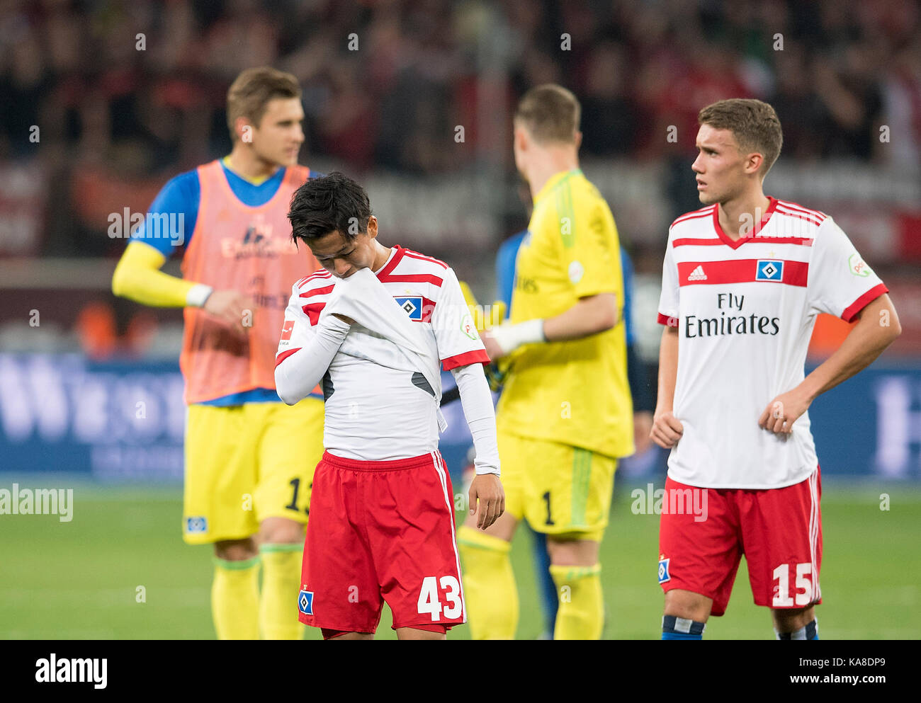 Leverkusen, Deutschland. 24th Sep, 2017. v.l. Tatsuya ITO (HH), Luca ...