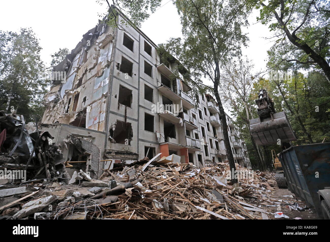 Soviet Era Prefabricated Building High Resolution Stock Photography and ...