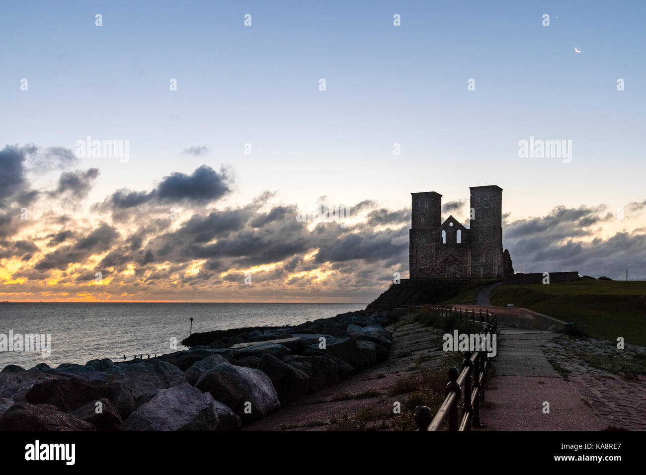 Twin towers remains hi-res stock photography and images - Alamy