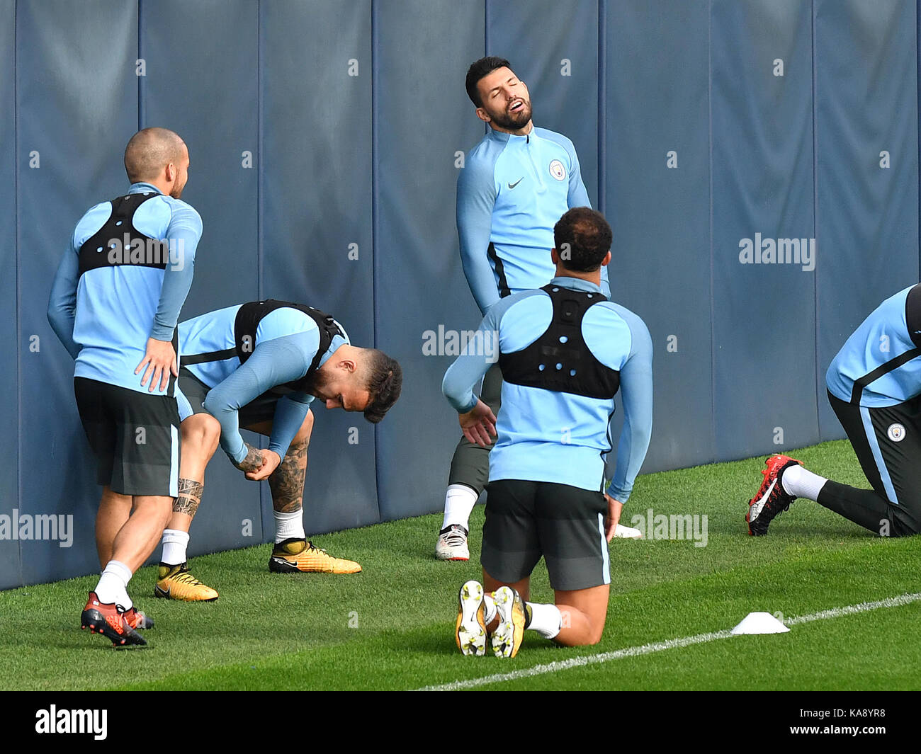 Manchester citys sergio aguero back right hi-res stock photography and ...