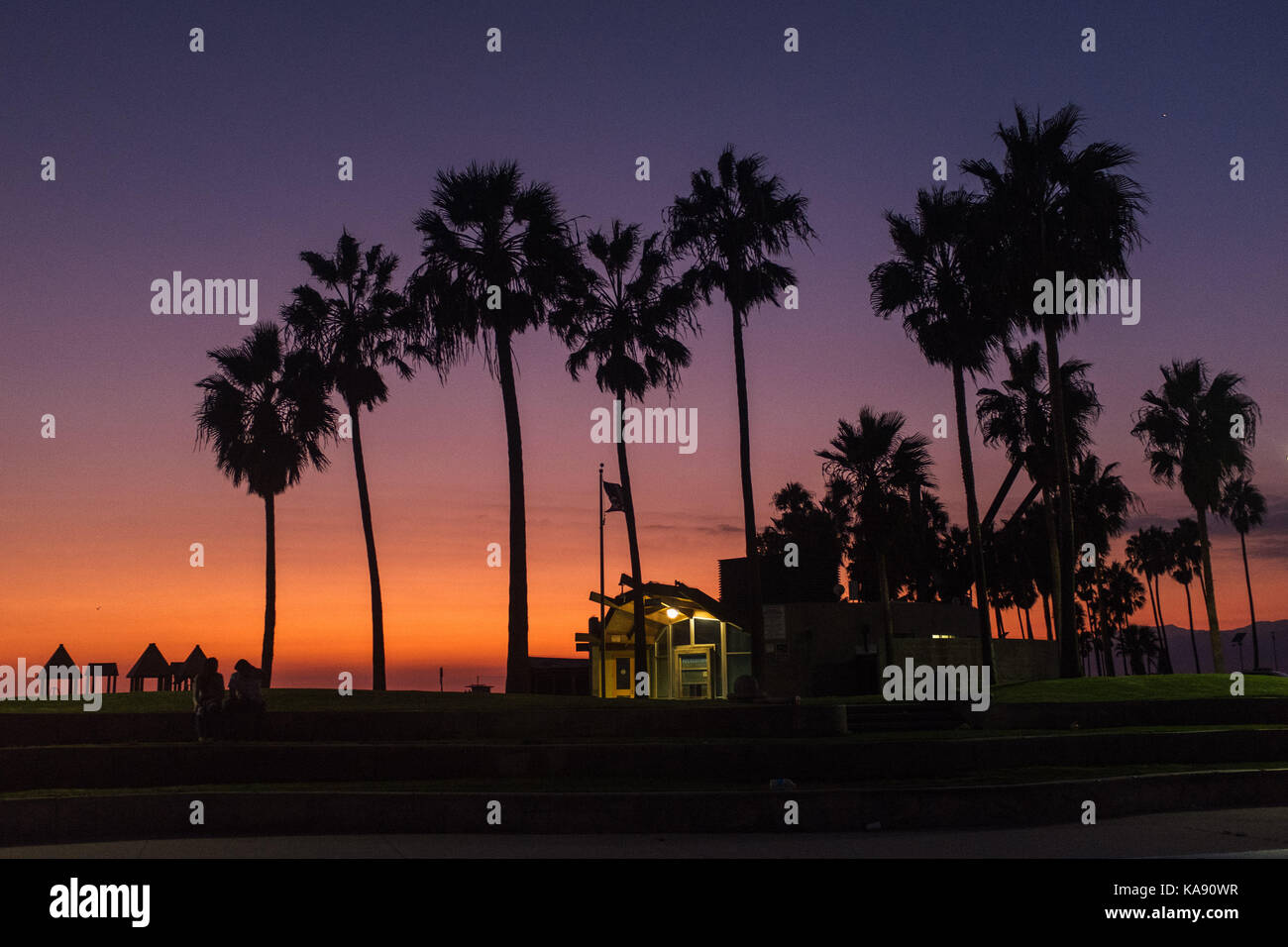 Los angeles sunset venice beach hi-res stock photography and images - Alamy