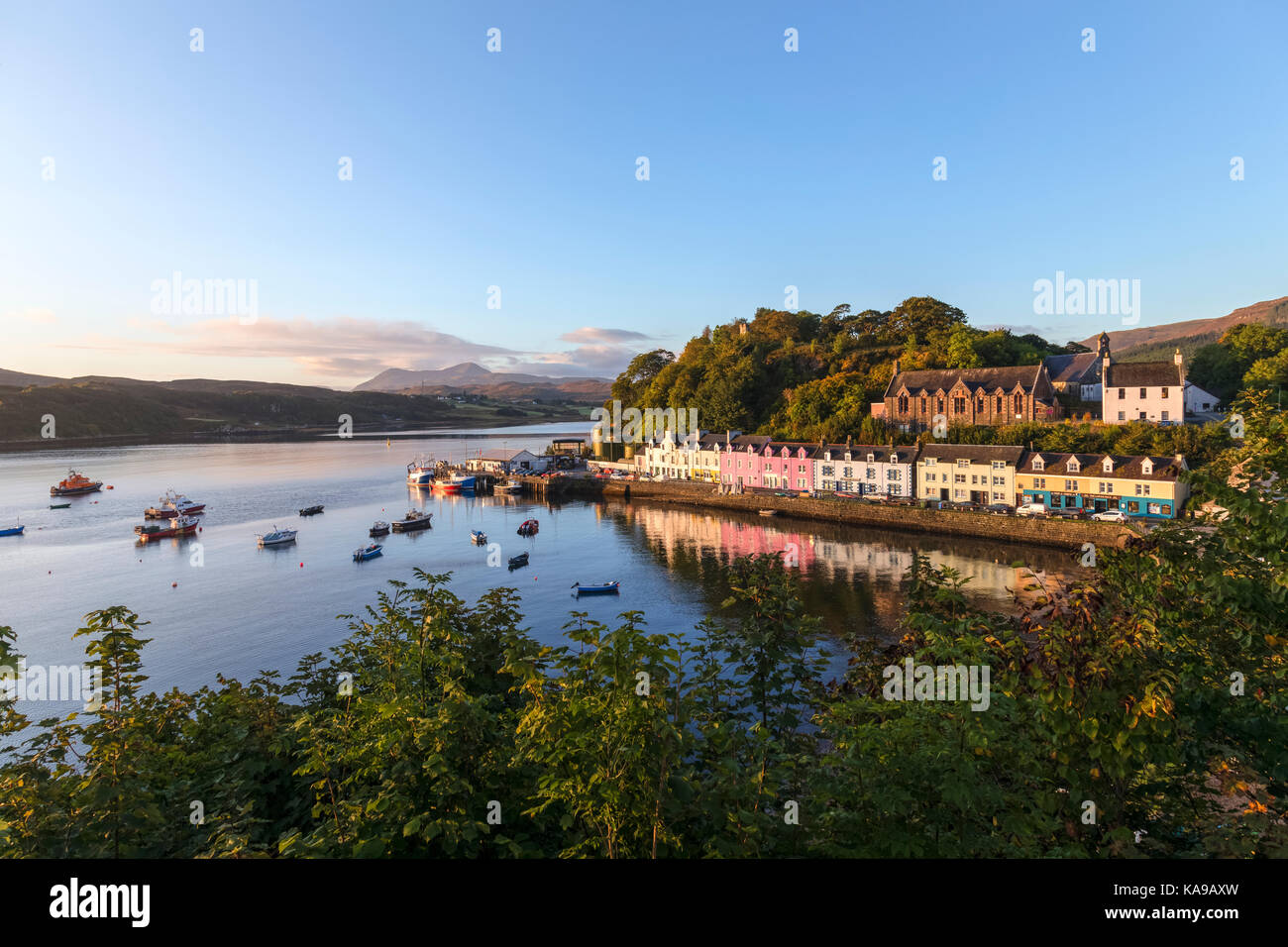 Portree, isle of skye hi-res stock photography and images - Alamy