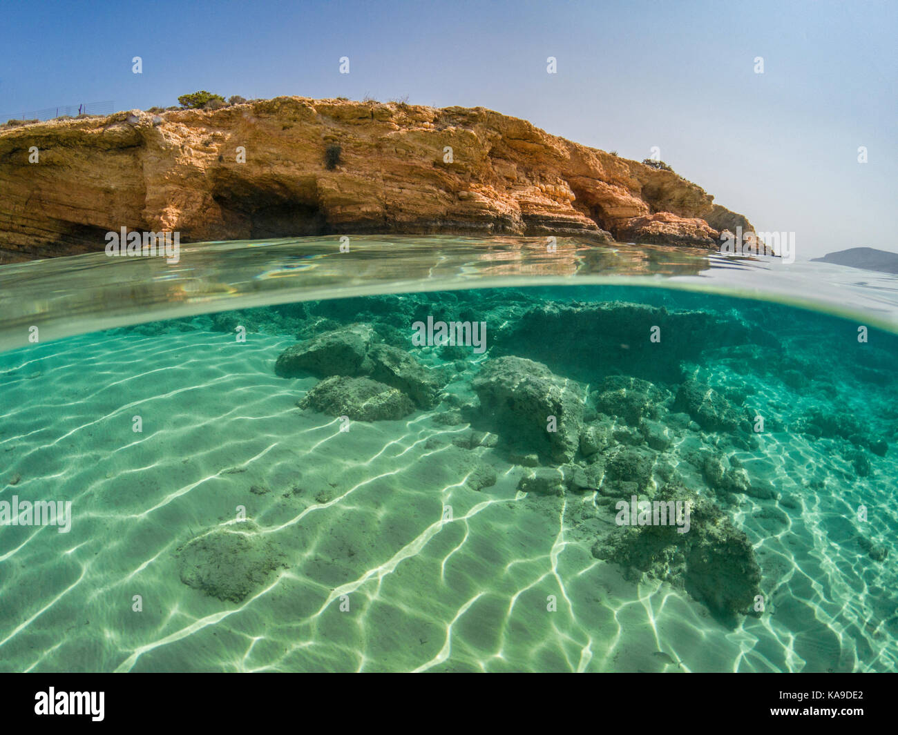 Half underwater hi-res stock photography and images - Alamy