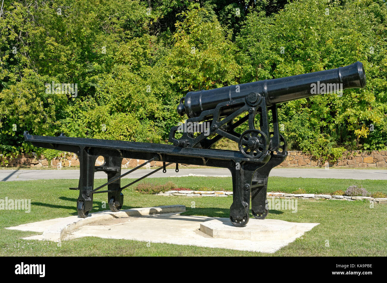 British cannon hi-res stock photography and images - Alamy