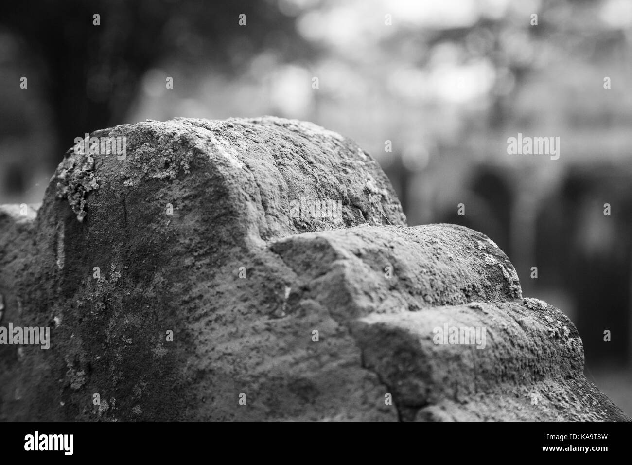 A closeup view of an old Tombstone in Rahway Cemetery Stock Photo - Alamy