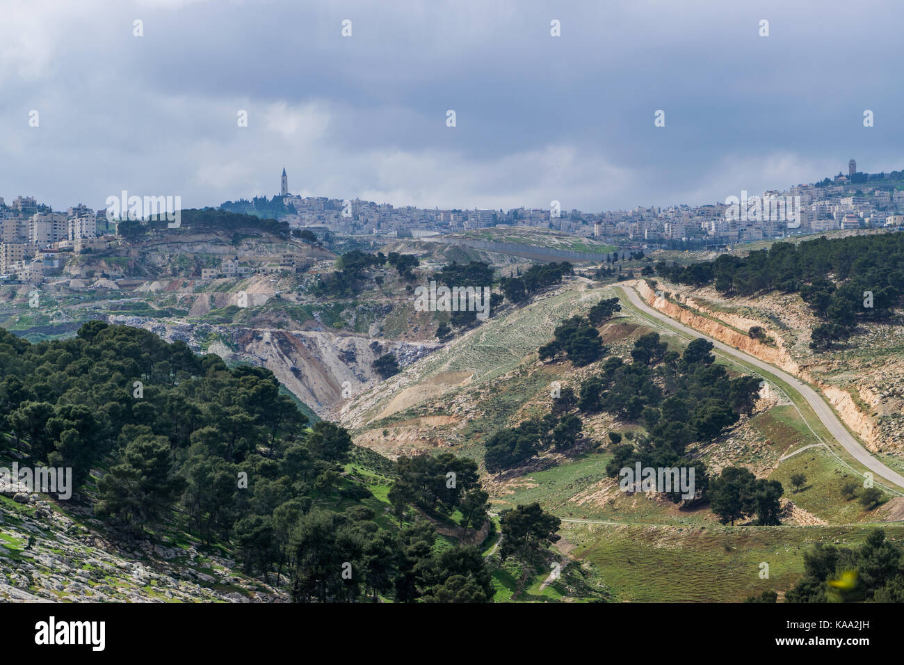 Jerusalem mountains hi-res stock photography and images - Alamy