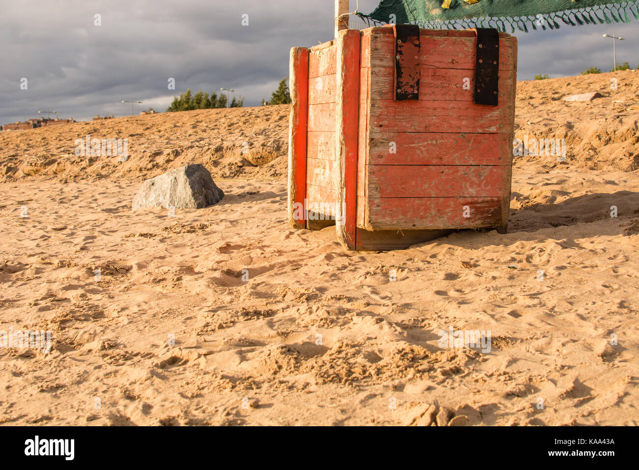 Empty wooden crate on beach hi-res stock photography and images - Alamy