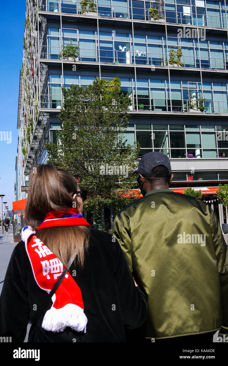 13rd district of paris hi-res stock photography and images - Alamy