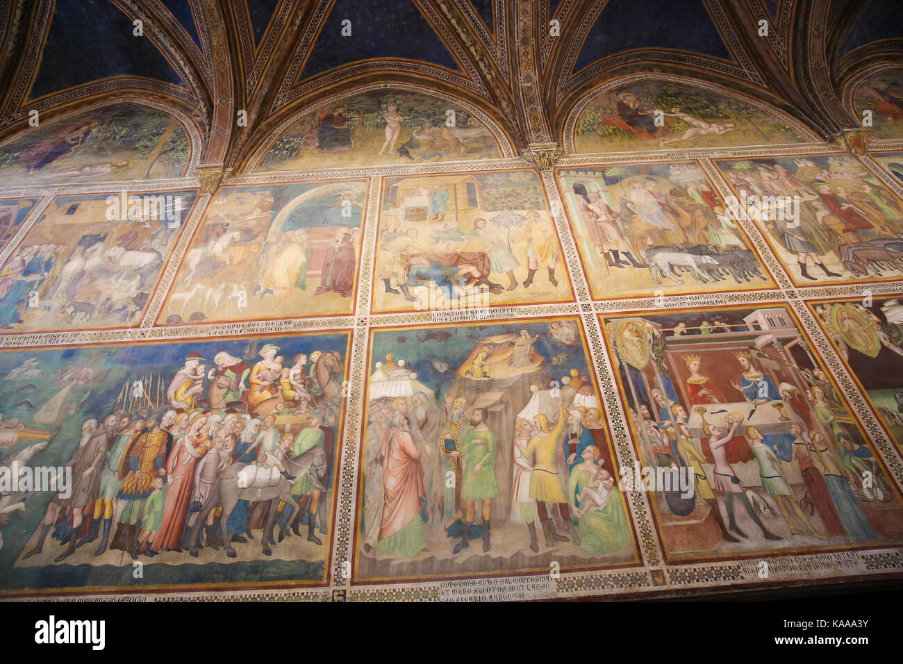 Renaissance fresco hi-res stock photography and images - Alamy
