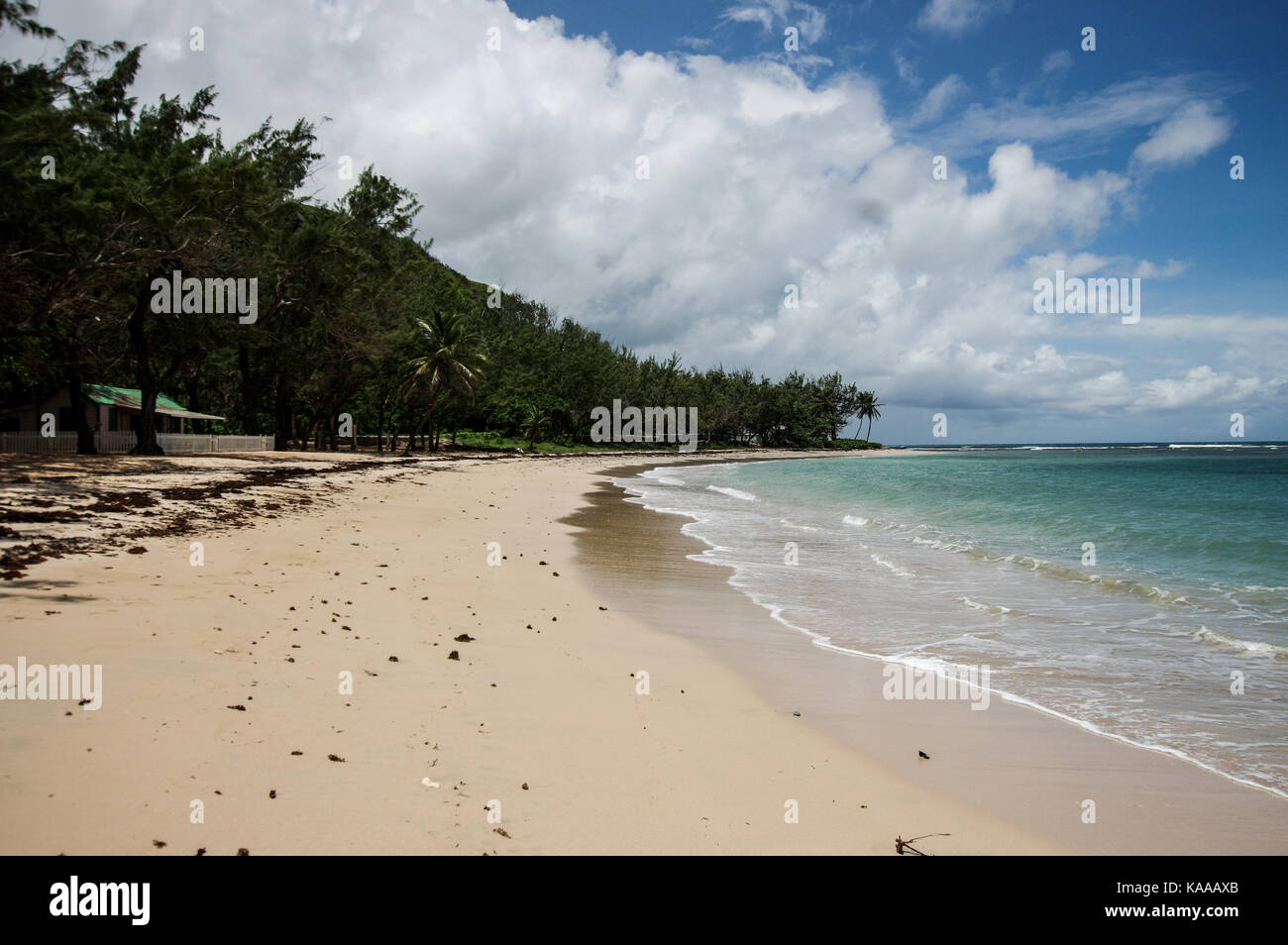 Beautiful beach in Bath on the east coast of Barbados Stock Photo - Alamy