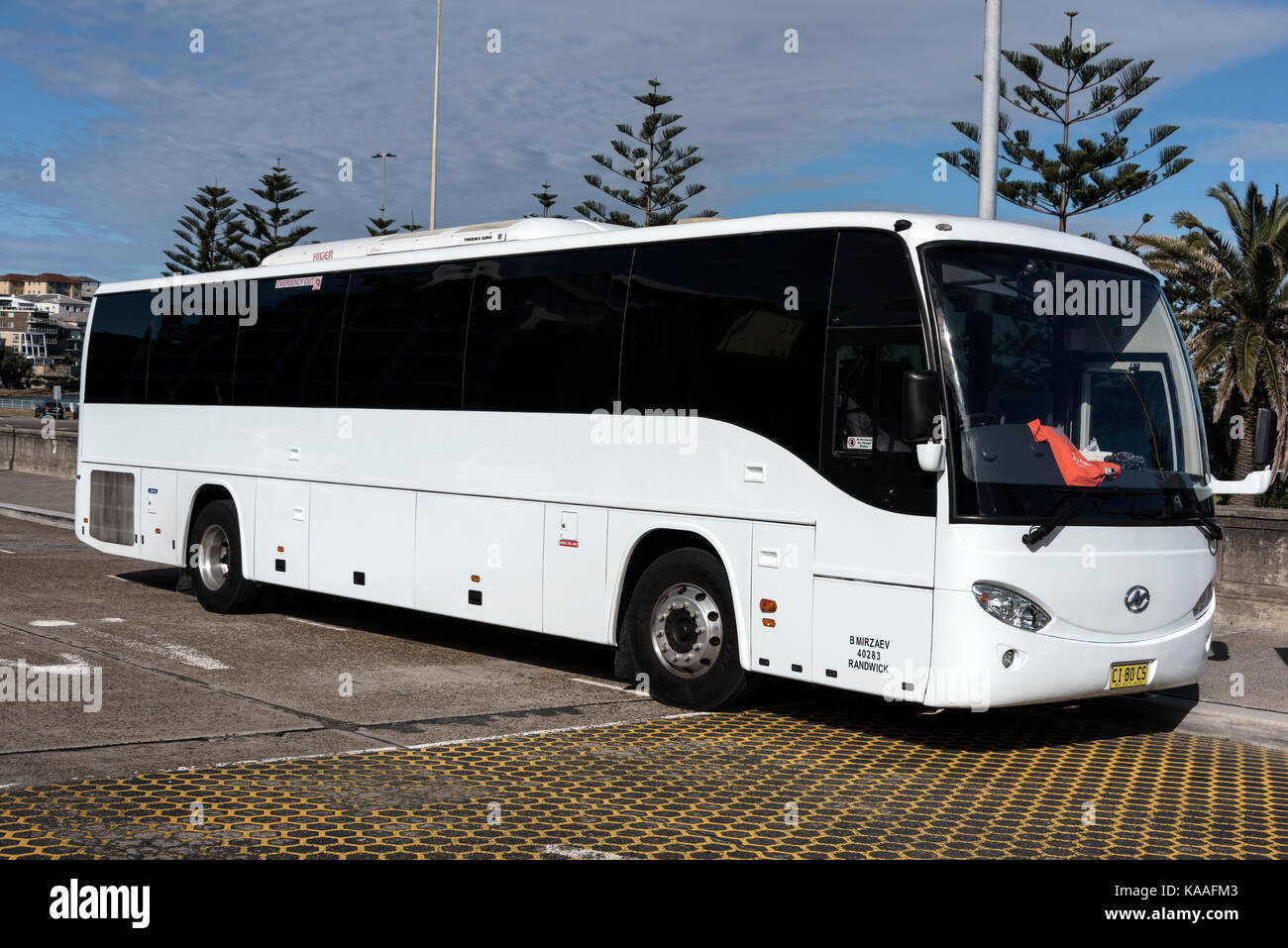 Chinese yutong bus hi-res stock photography and images - Alamy