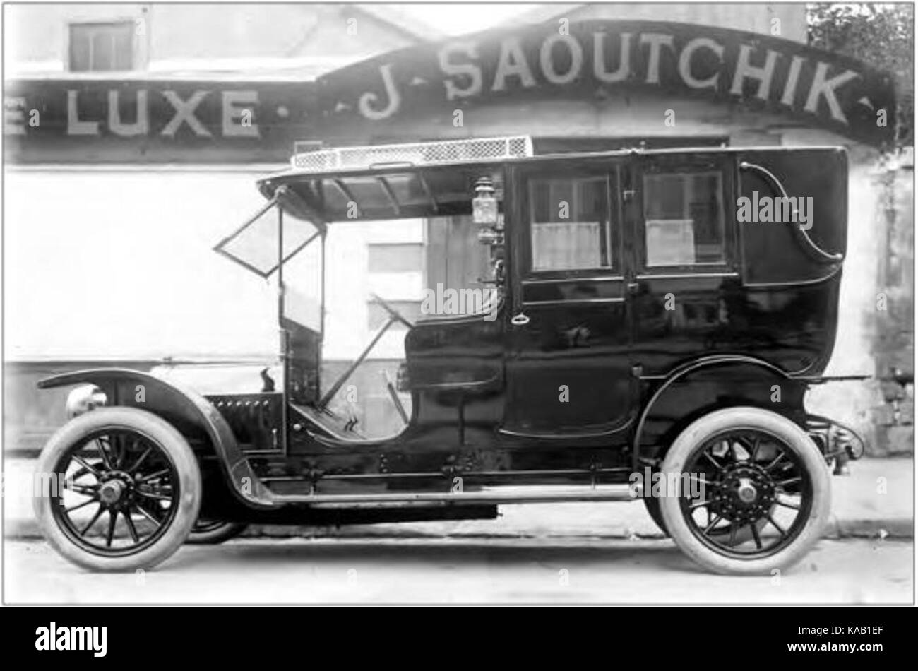 Saoutchik hi-res stock photography and images - Alamy