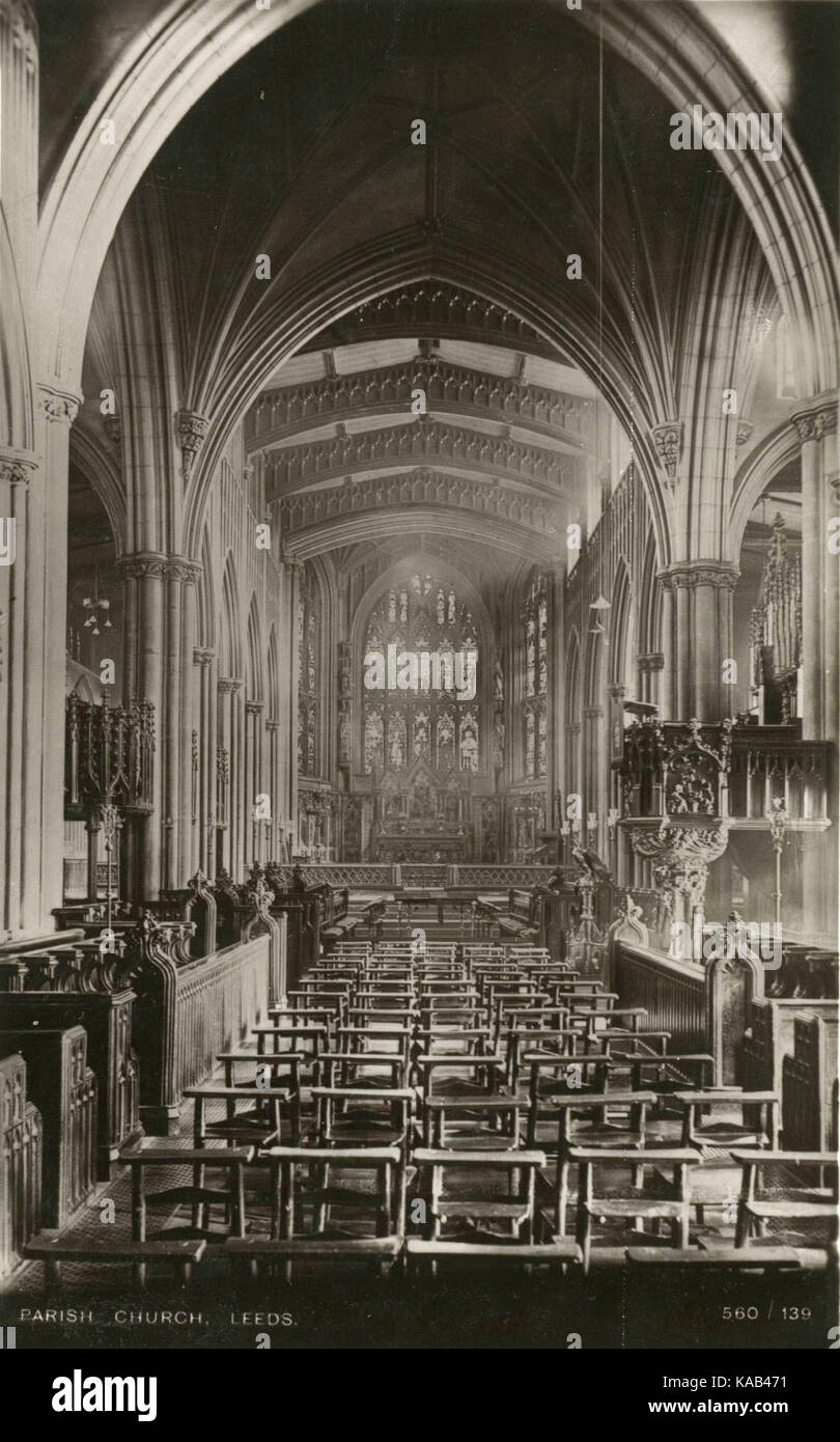 St Peter Leeds interior postcard Stock Photo - Alamy