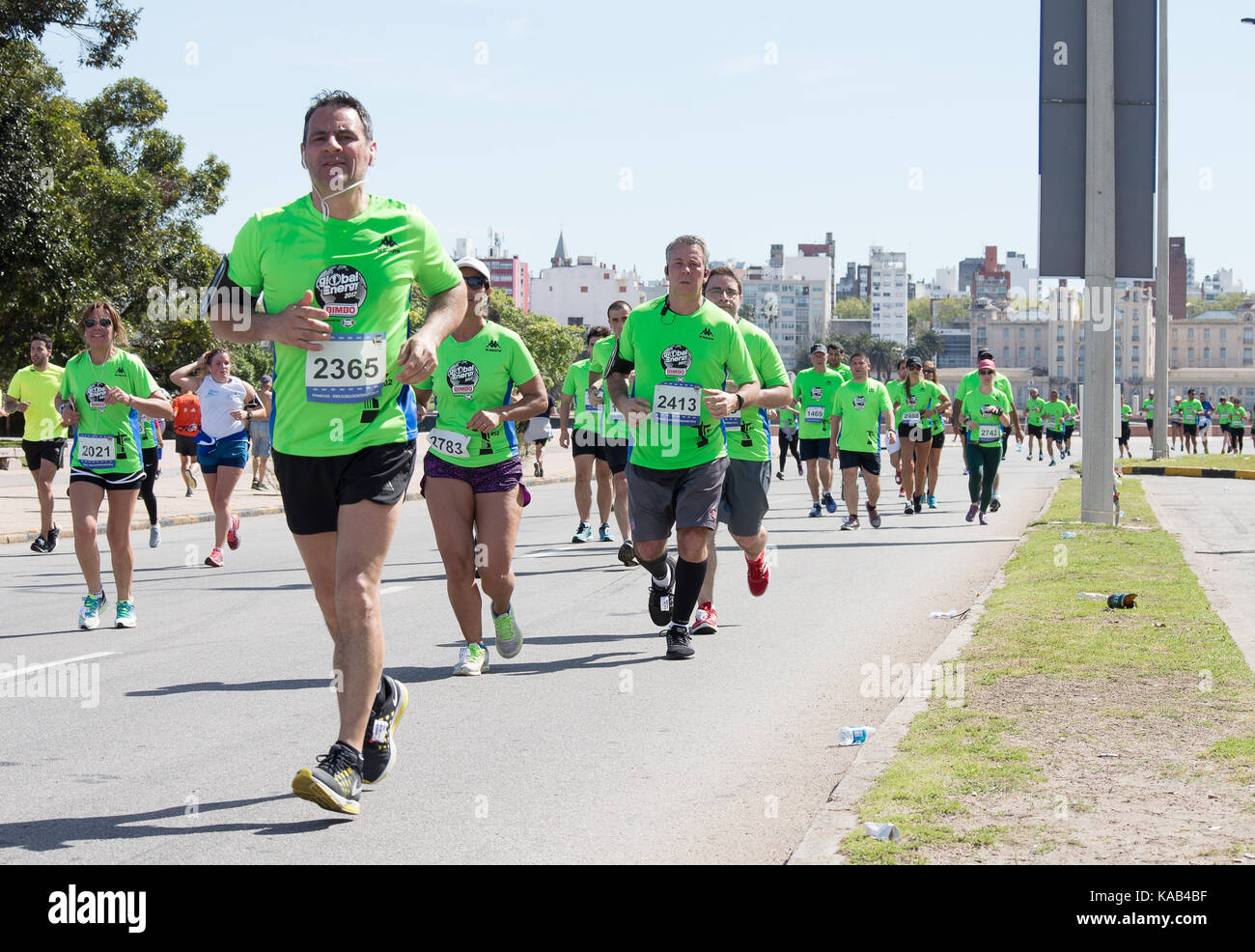 MONTEVIDEO, URUGUAY – SEPTEMBER 24, 2017: runners in the middle of the ...