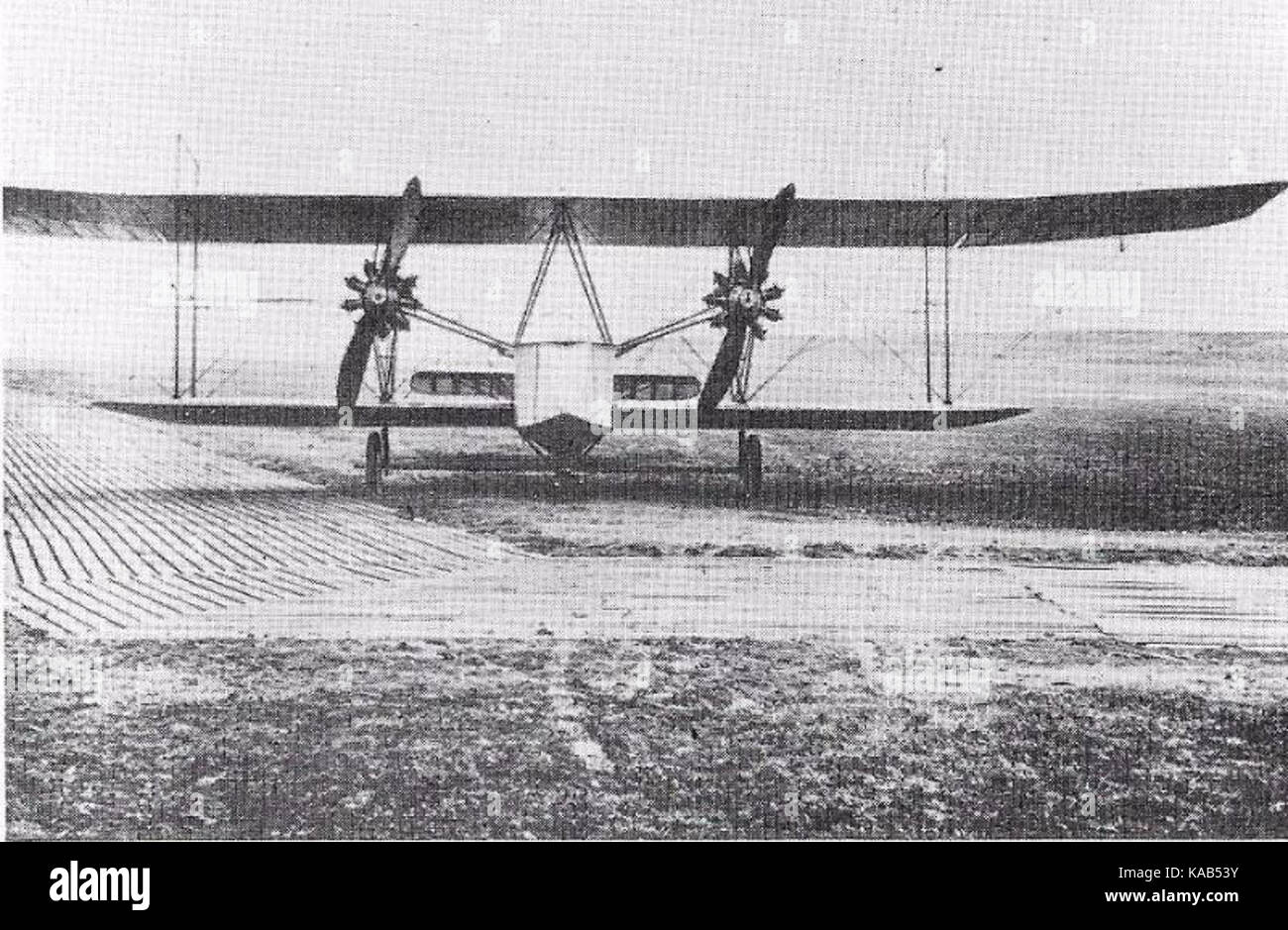 RFC Joyce Green ditch boards and Vimy Stock Photo - Alamy