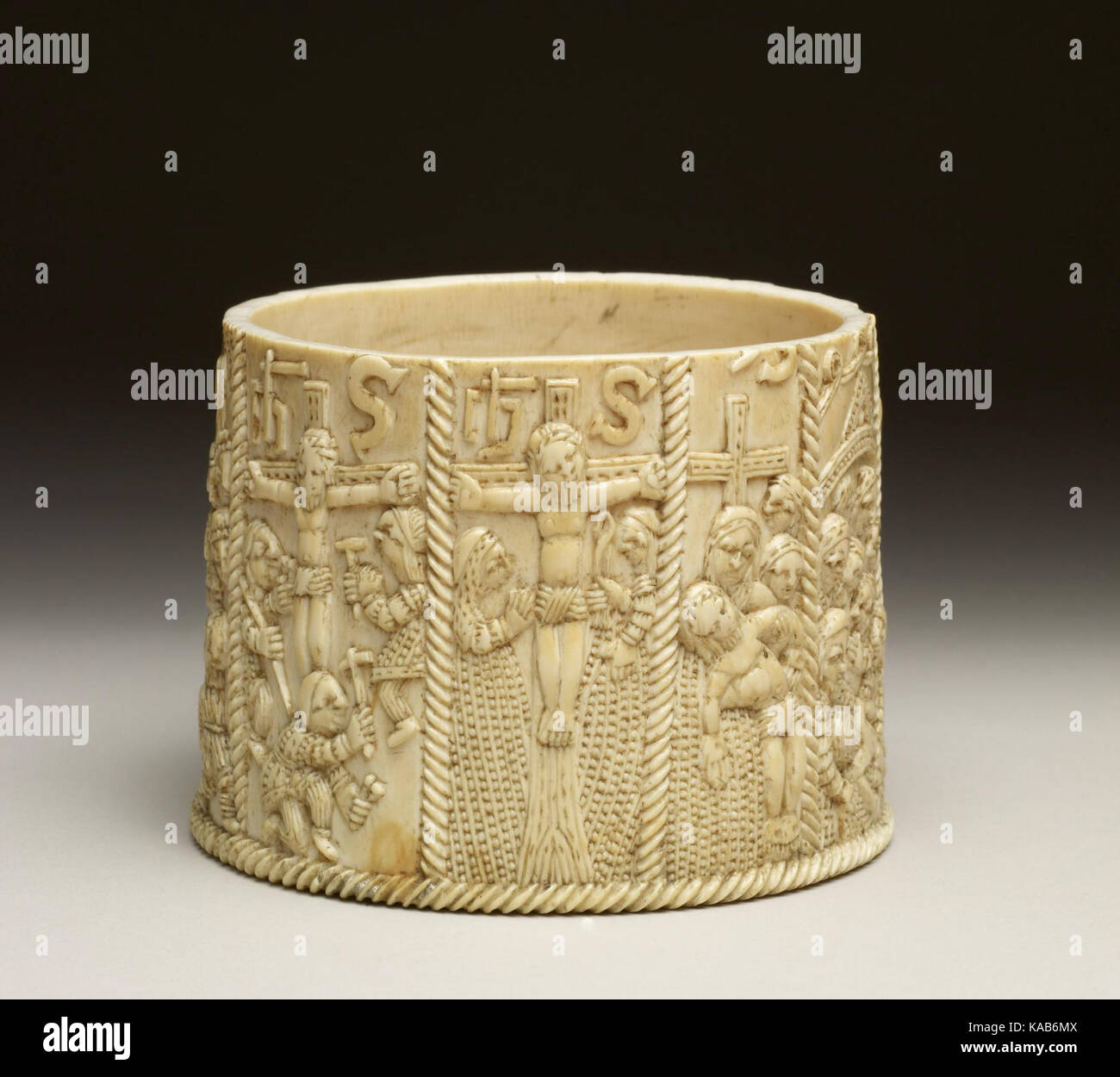 Sierra Leonian Ivory Pyx with Scenes from the Passion of Christ Walters ...