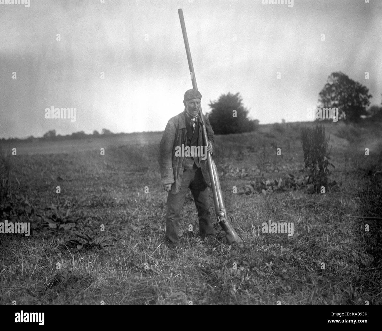 Big gun hi-res stock photography and images - Alamy