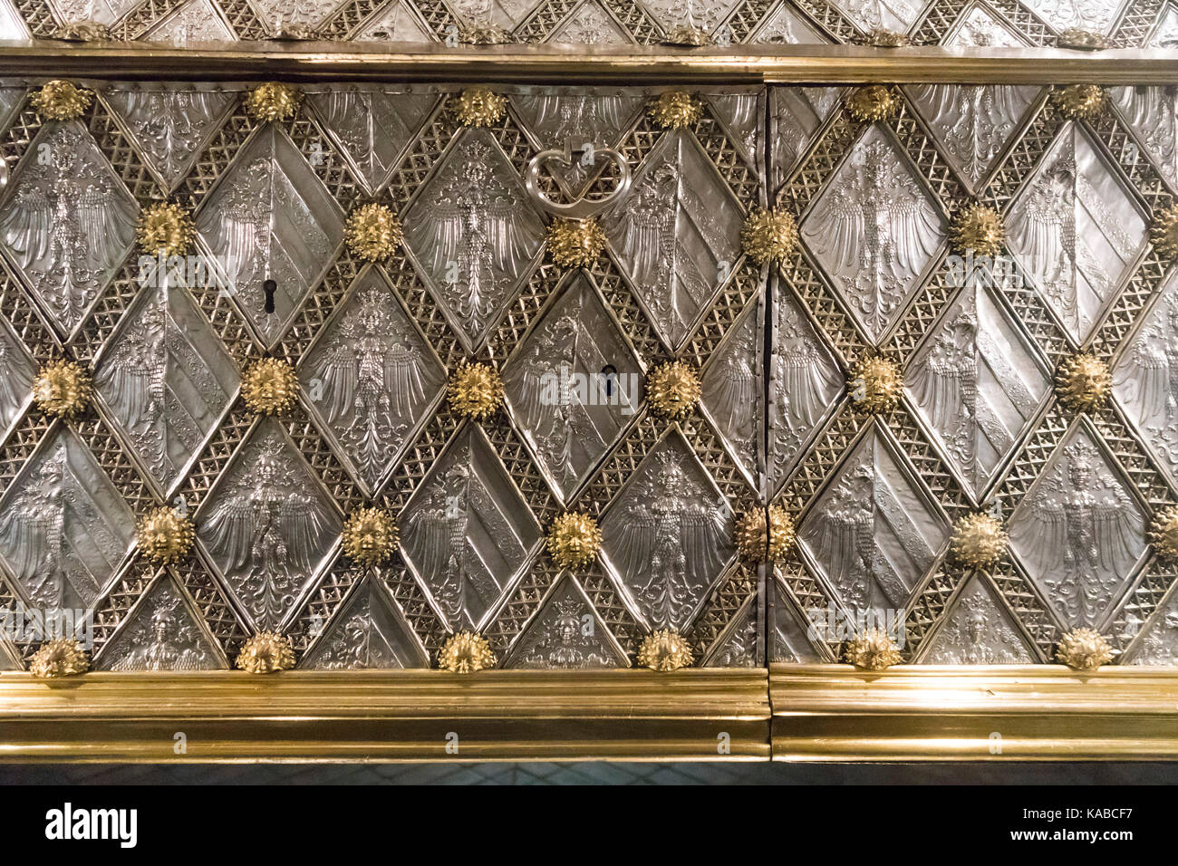 silver Reliquary Shrine, 1440, Germanisches Nationalmuseum, German ...