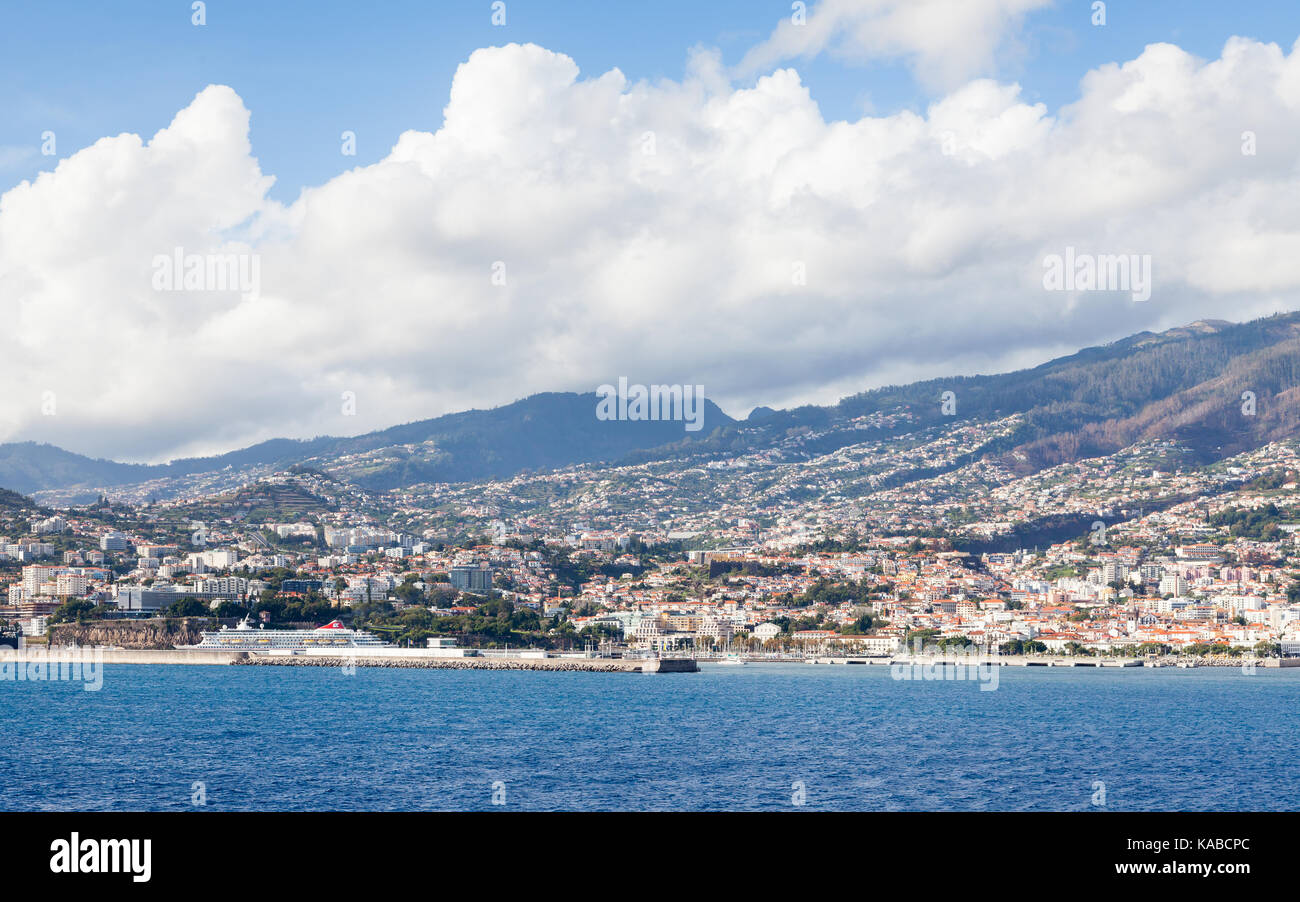 The harbour in Funchal on the Portuguese island of Madeira Stock Photo ...