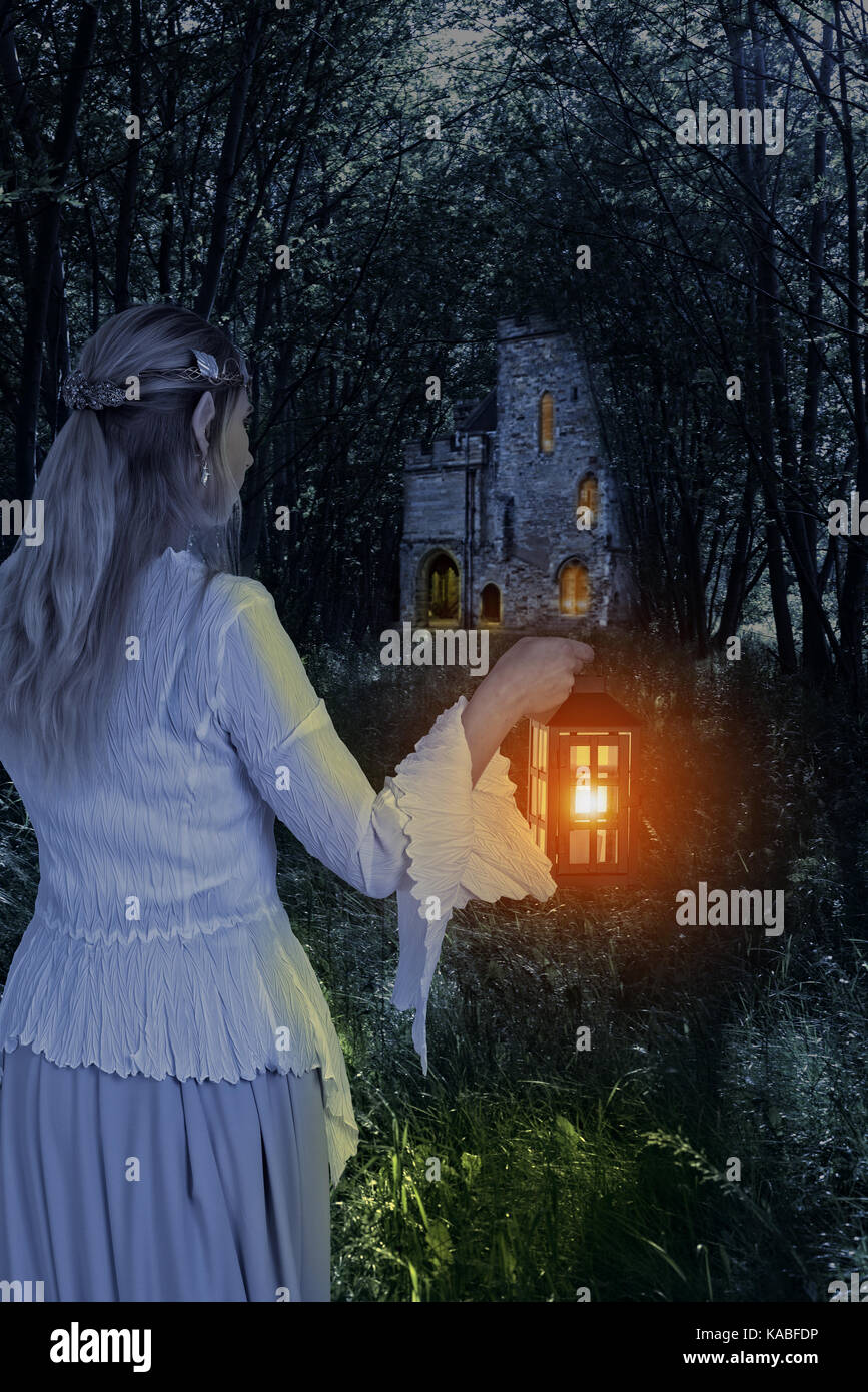 Female elf hi-res stock photography and images - Alamy