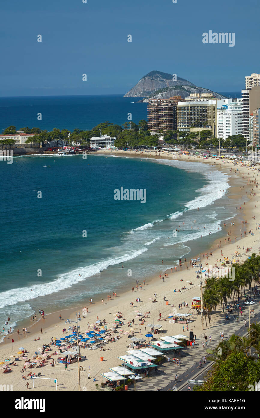 Sunbathers copacabana beach hi-res stock photography and images - Alamy