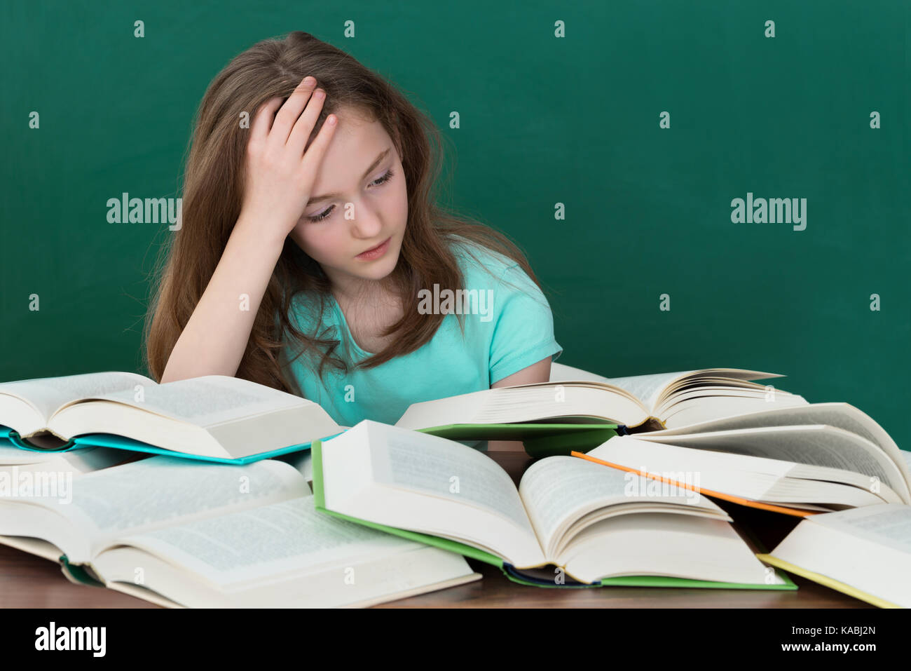 Sad child classroom hi-res stock photography and images - Alamy