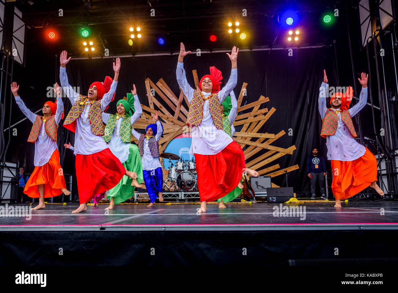 Bhangra Stock Photos & Bhangra Stock Images - Alamy