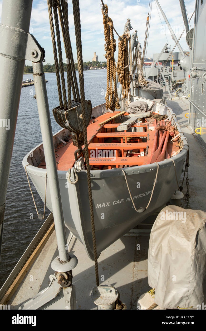Life boat on deck of vintage WWII Liberty Ship Stock Photo - Alamy