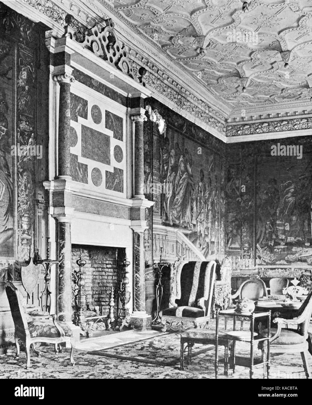 Country room Black and White Stock Photos & Images - Alamy