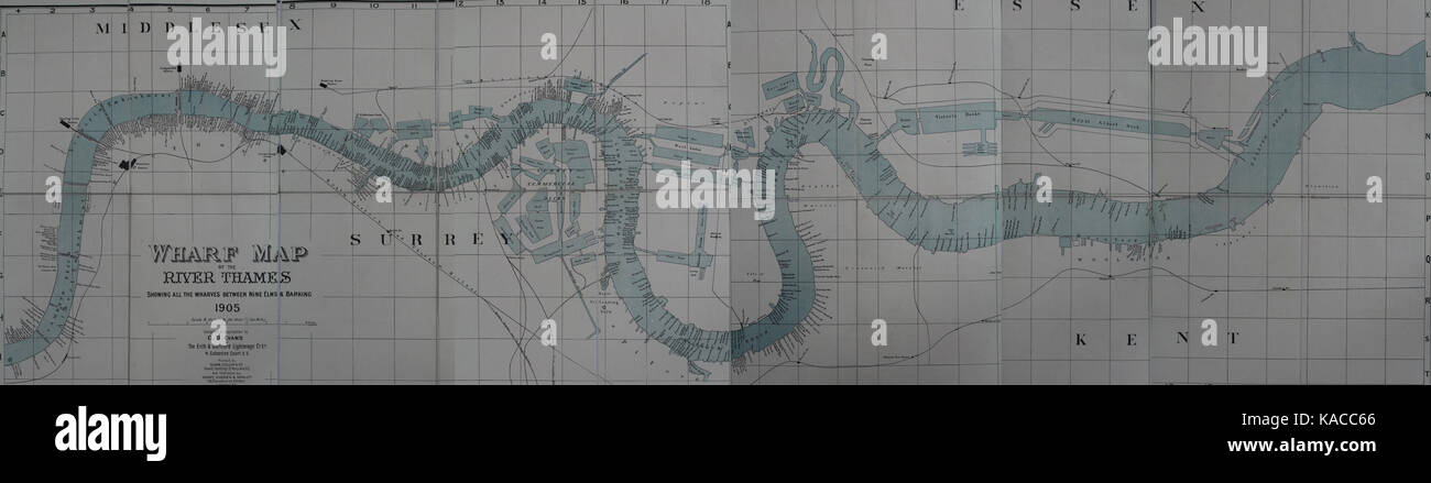 Port of london map 20th century hi-res stock photography and images - Alamy