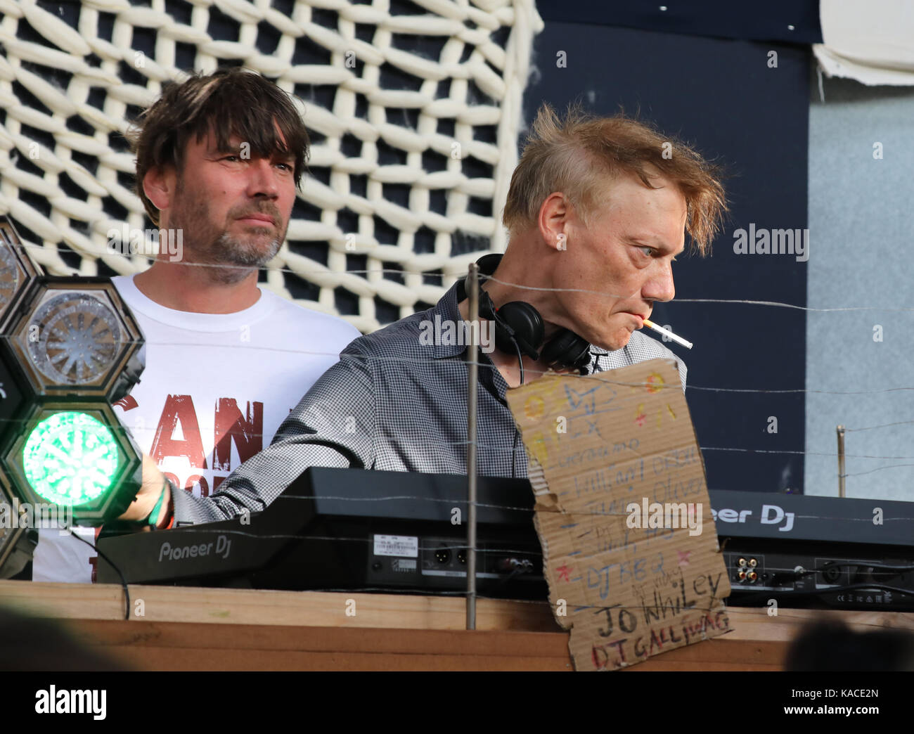 Celeb sightings at the Big Feastival 2017, held on Alex James' farm ...