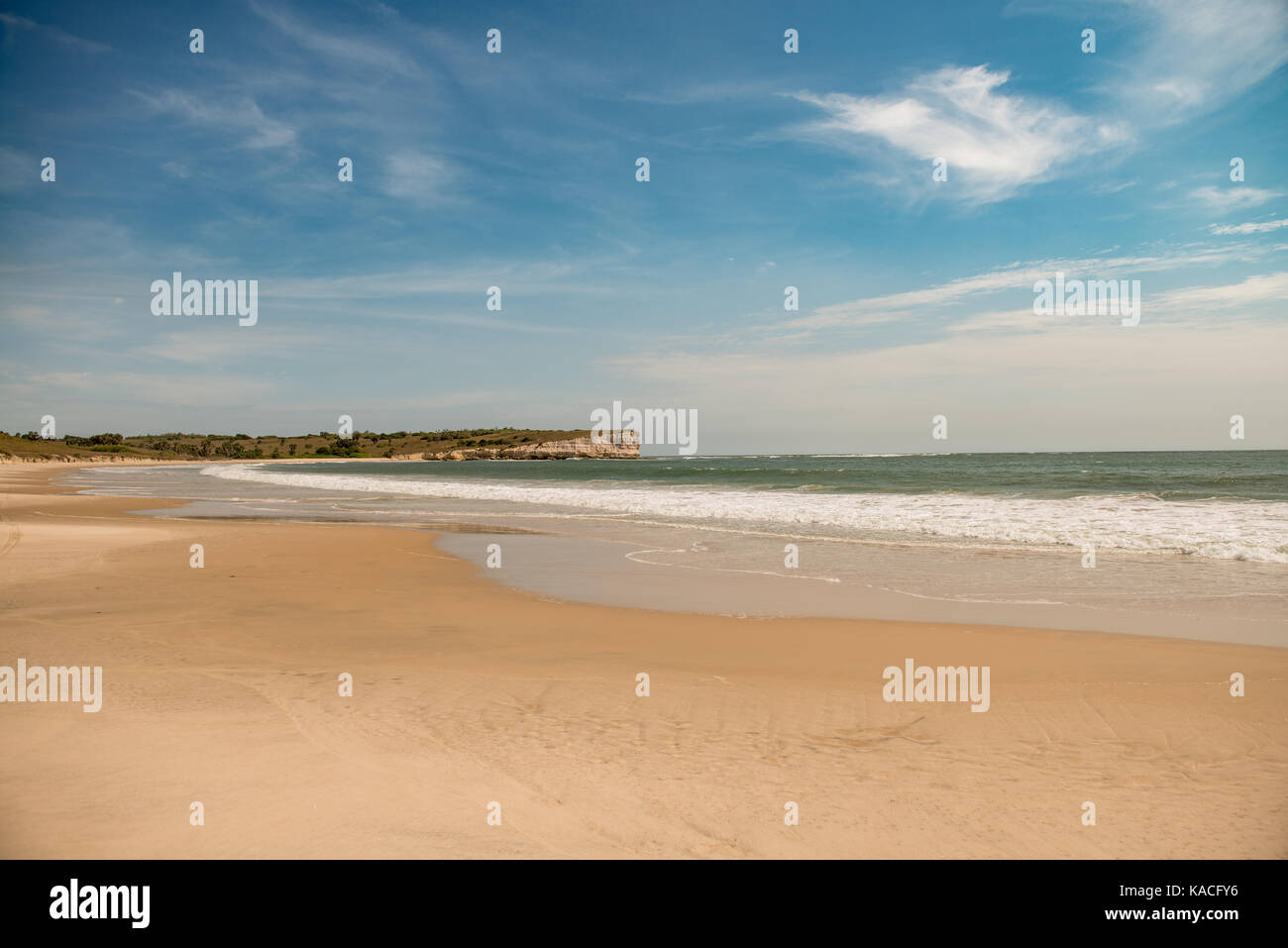 Ambriz hi-res stock photography and images - Alamy