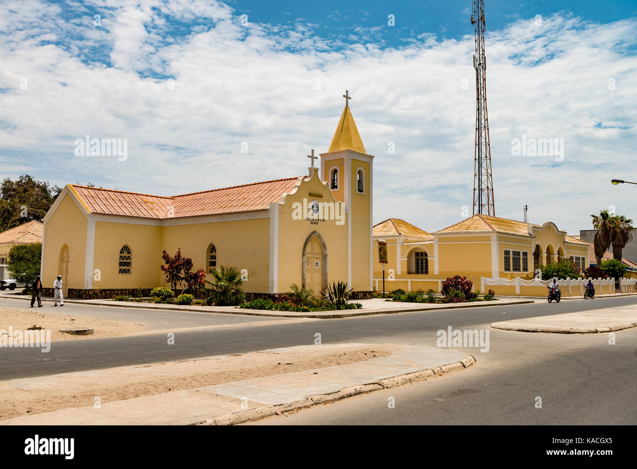 Tombua hi-res stock photography and images - Alamy