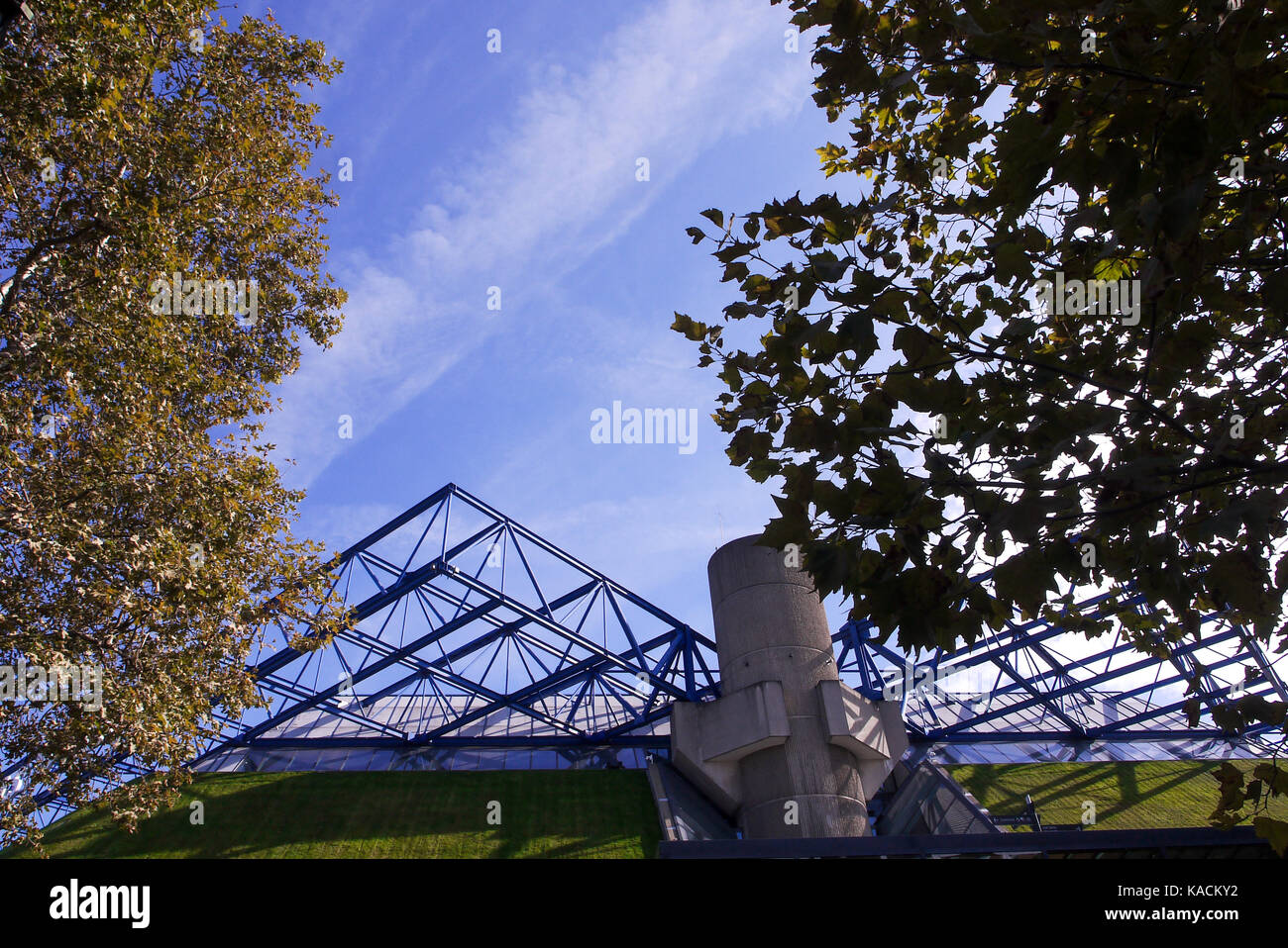 Accor arena paris bercy hi-res stock photography and images - Alamy