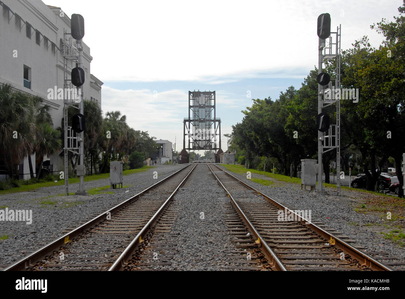 Lifted railway track hi-res stock photography and images - Alamy