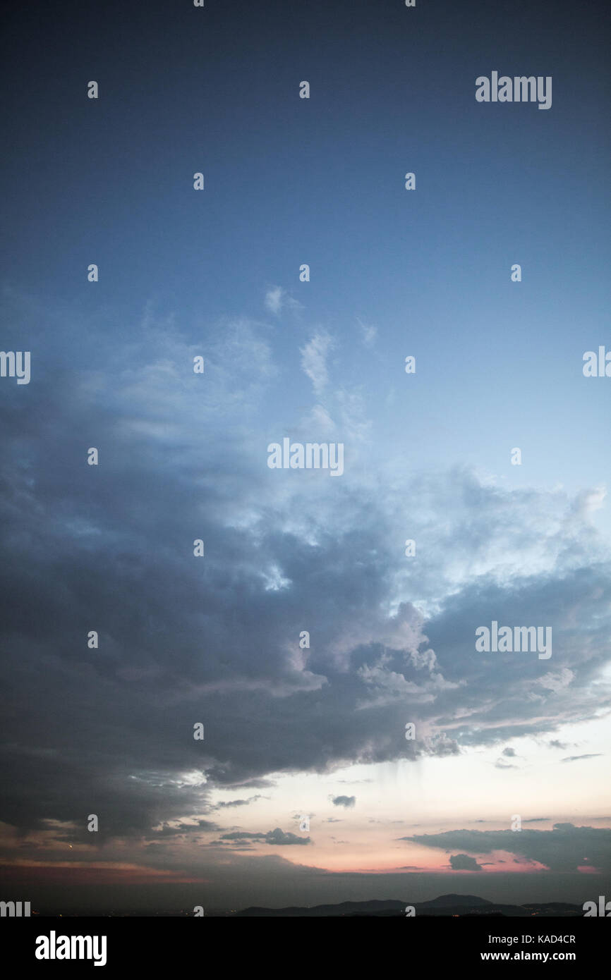 No sun but sky hi-res stock photography and images - Alamy