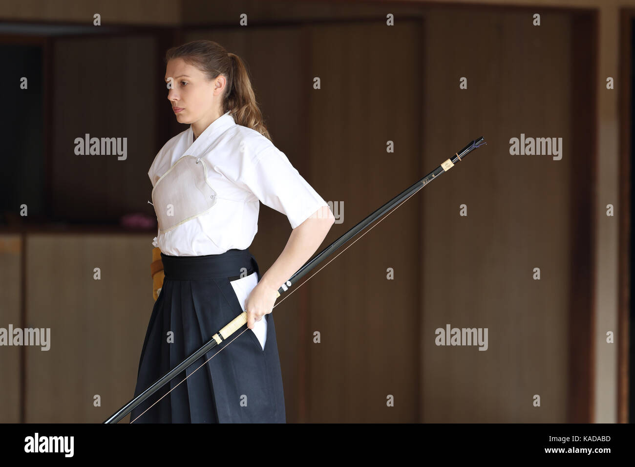 Kyudo japan hi-res stock photography and images - Alamy