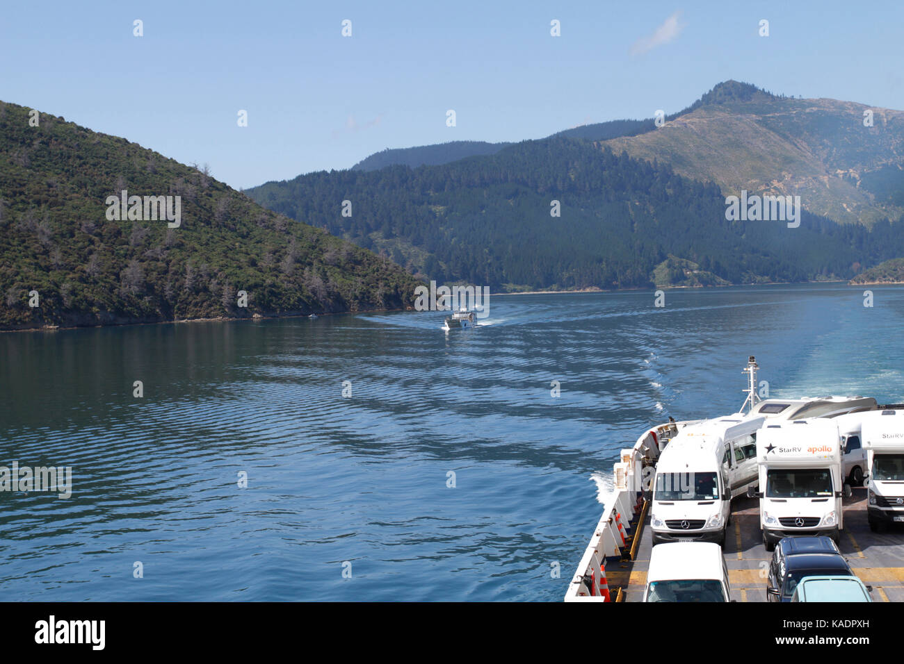 Inter Islander Ferry crossing Cook Strait between Picton and Wellington ...