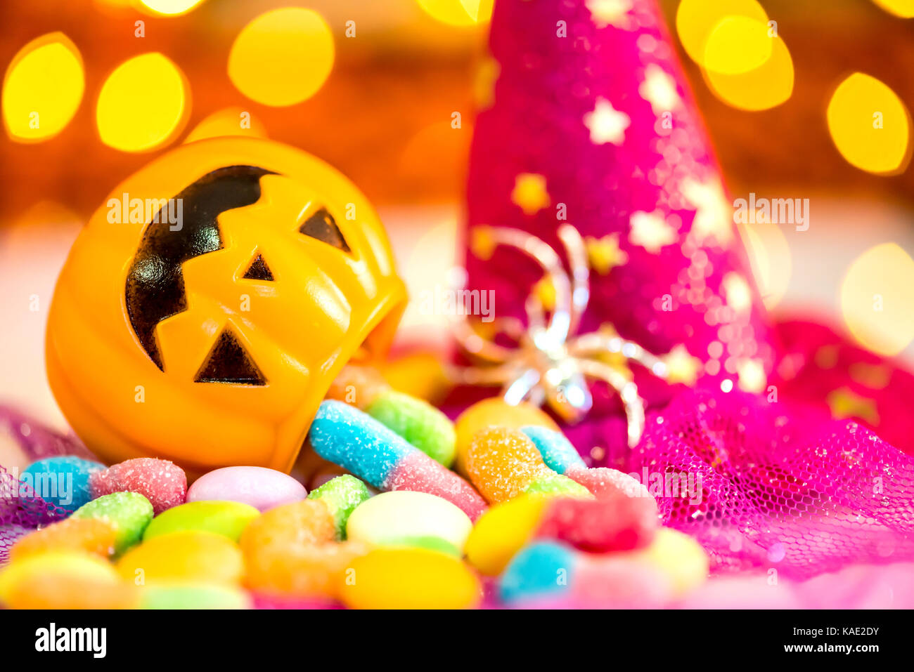 Halloween pumpkin, trick or treat with sweet candy Stock Photo - Alamy