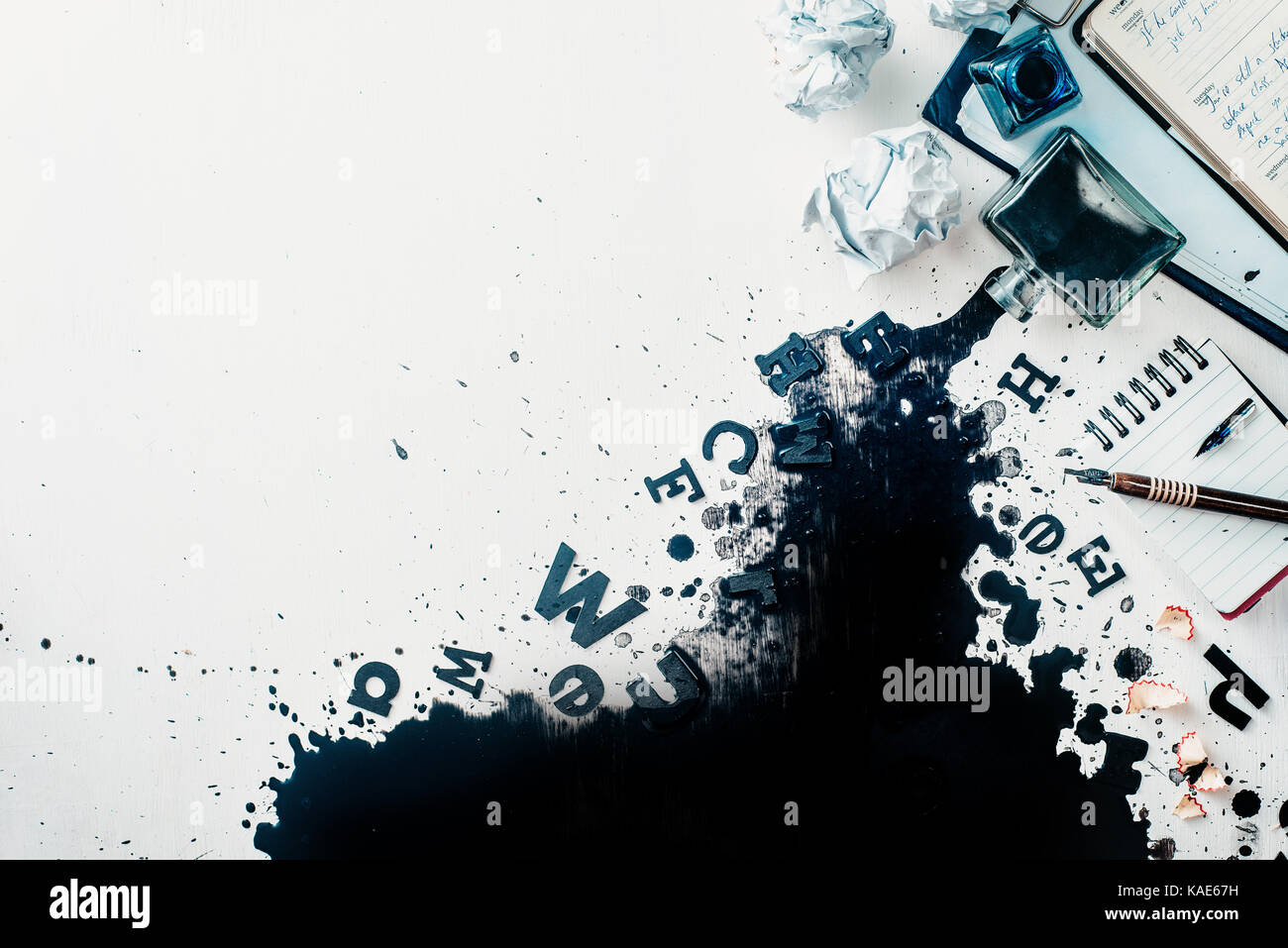 Spilled ink pen hi-res stock photography and images - Alamy